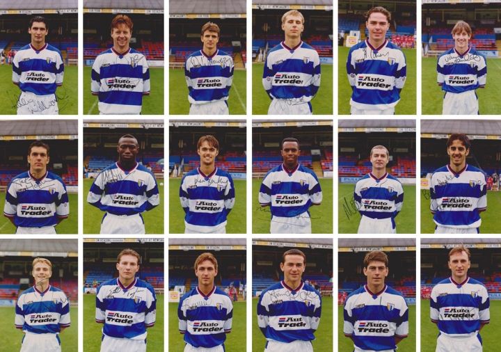 My piece of Reading FC memorabilia – 18 player cards from 1994 – STAR